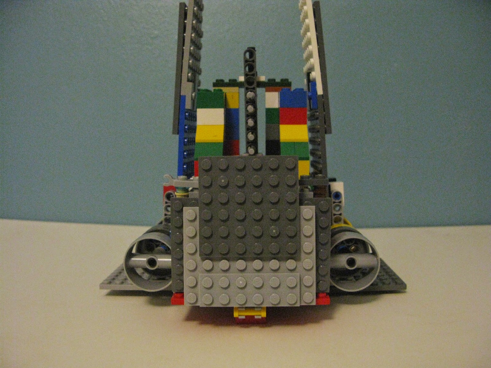 Daniel's LEGO creations: NU-Class Attack Shuttle