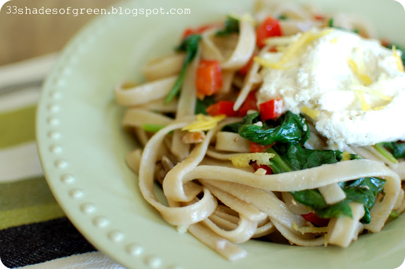 33 Shades of Green: Tasty Tuesdays: Ricotta Spinach Pasta