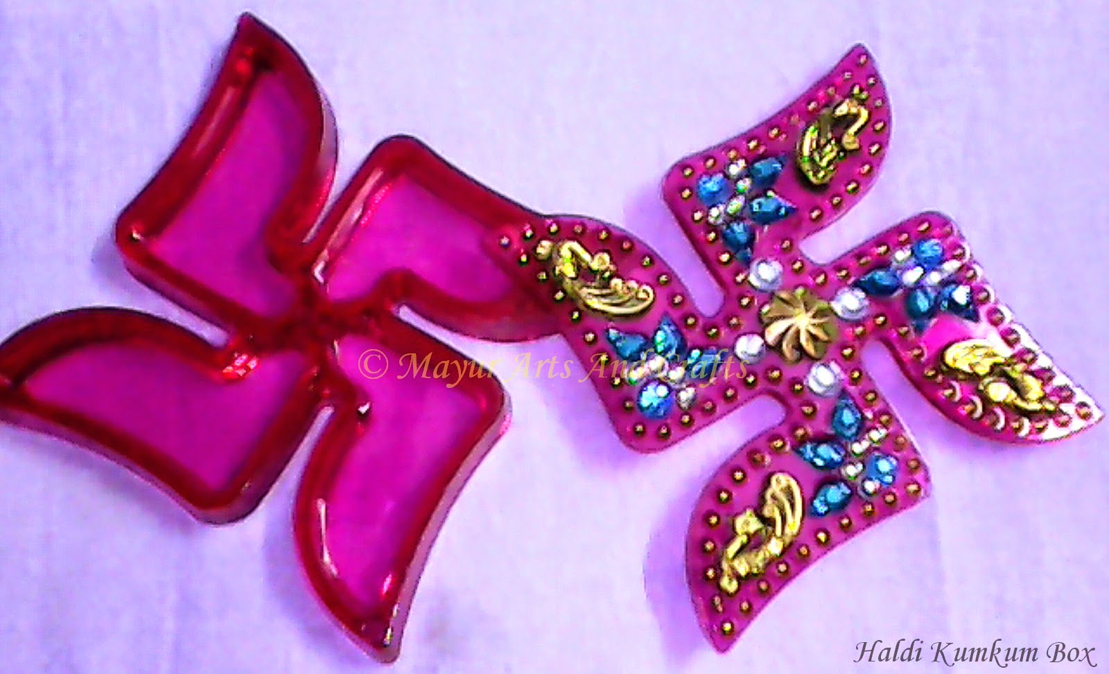 Mayur Arts and Crafts : Manjal Kumkum Box - Swasthik Design