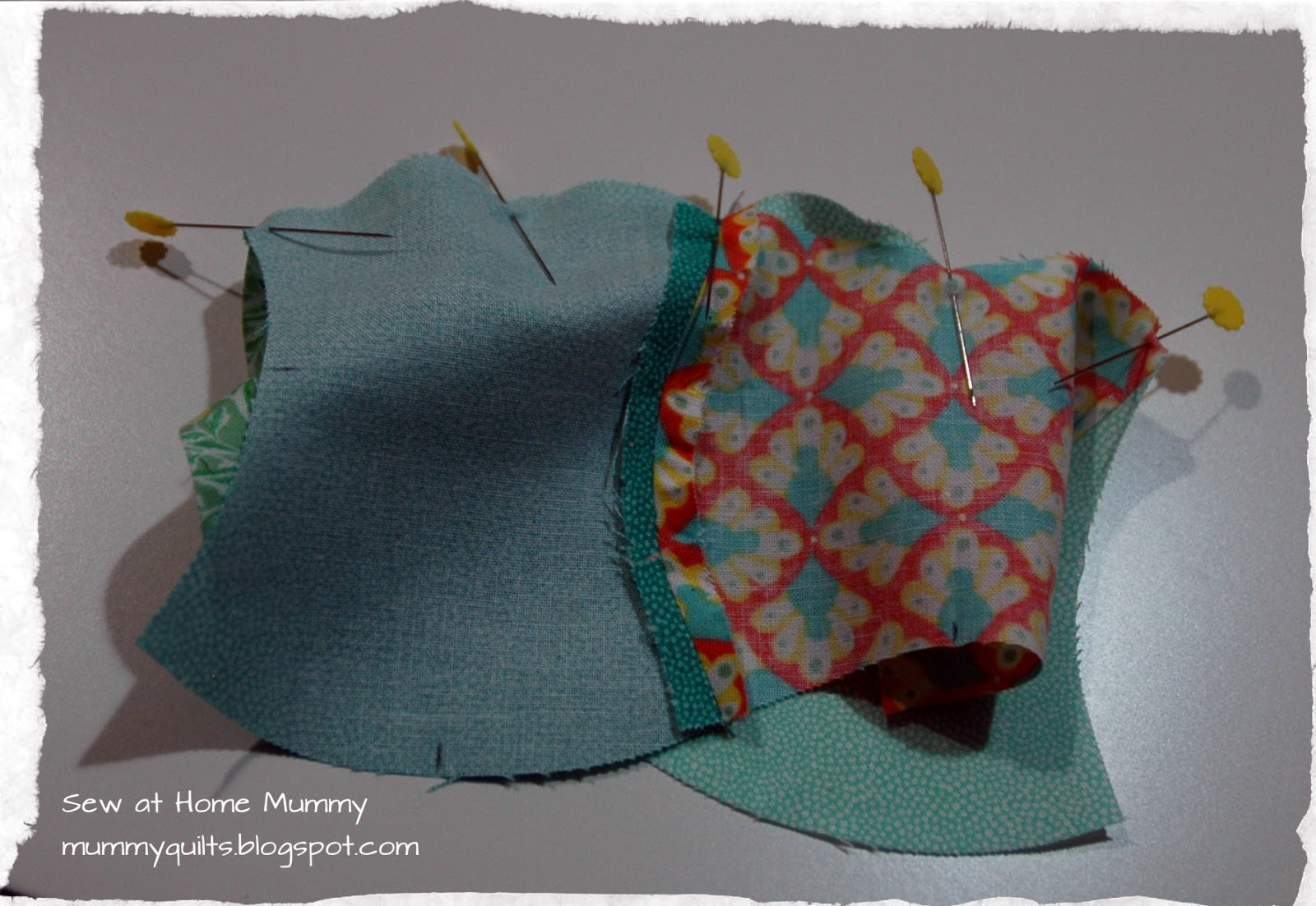 Sew at Home Mummy: Tips & Tricks Tuesday - Tutorial: Charm Pack Apple ...