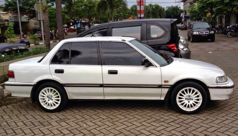 Perbedaan Mobil Honda Civic LX ,Grand Civic dan Nouva