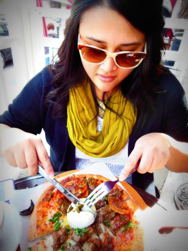 Chronicles of a Foodie: Meet the Foodies