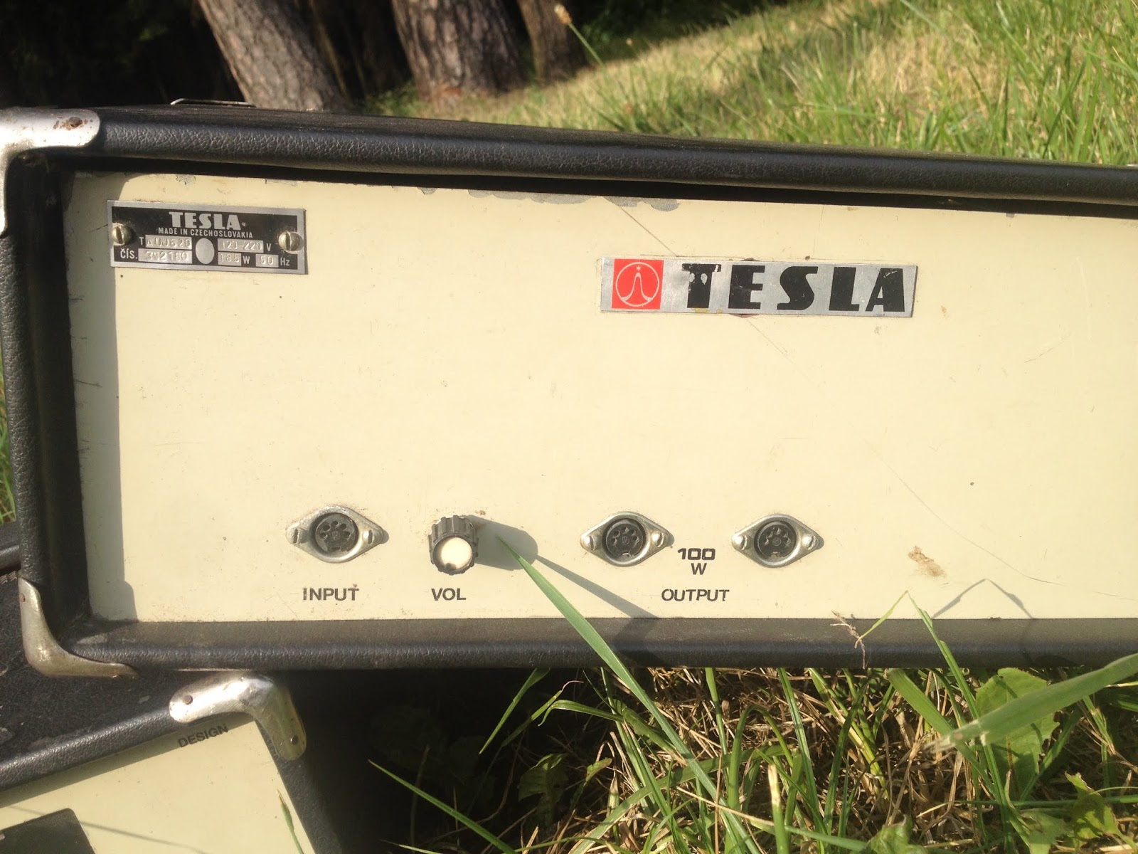 Infrequent Sound [sex.tex] technology: Tesla AUJ-620 Mono Tube ...