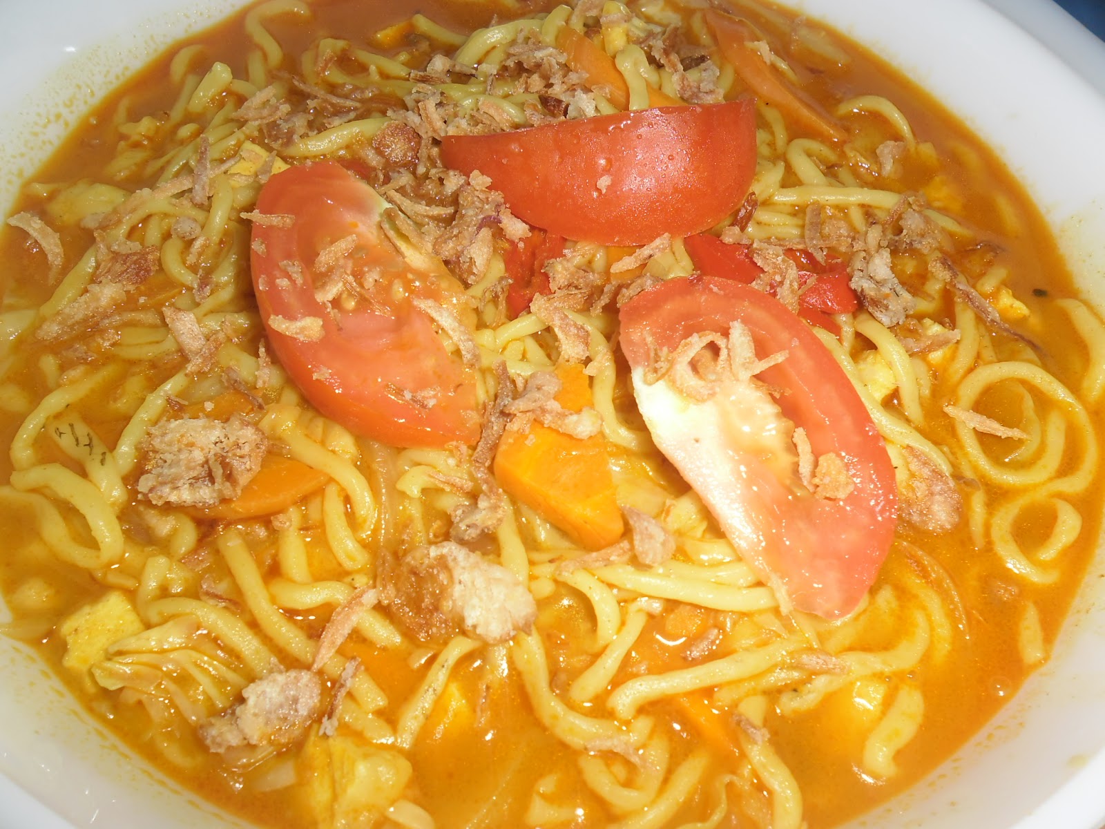 Zalekha Luvs Cooking: Mee Siput Berkuah Kari...
