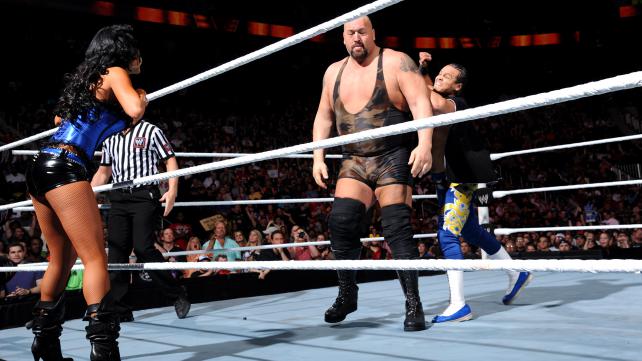 WWE In live!!!!: BIG SHOW vs PRIMO