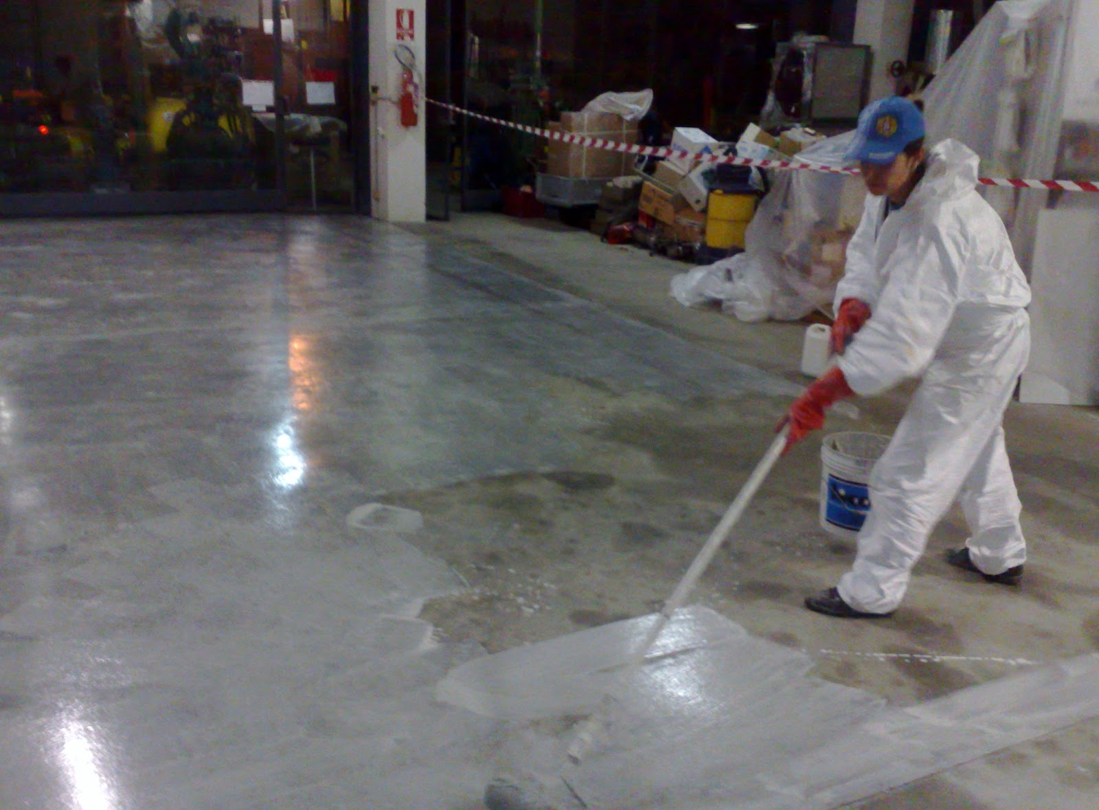 COMINODECORI : TINTEGGIATURE / VERNICIATURE INDUSTRIALI