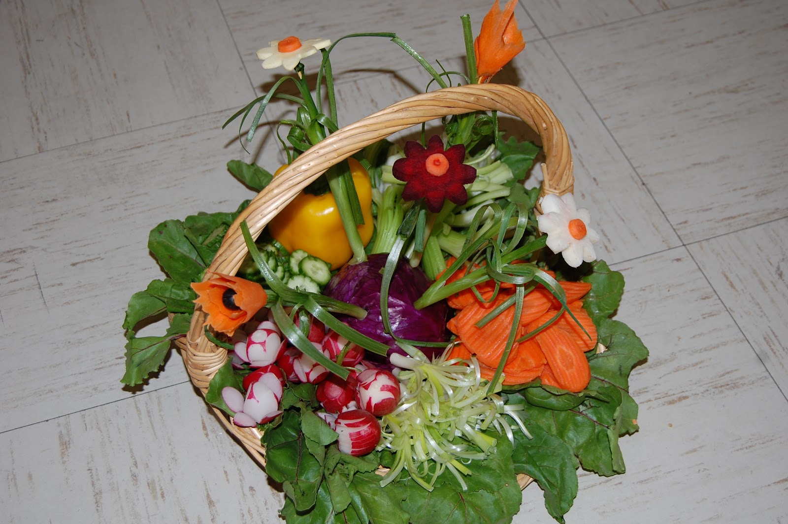 Maija (my-a) Recipes: Veggie Tails and Flowers for Fancy Veggie Basket