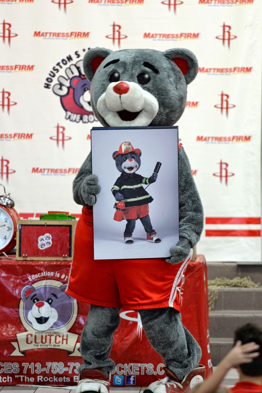 Connection for Employees: Rockets mascot at CFISD elementary schools