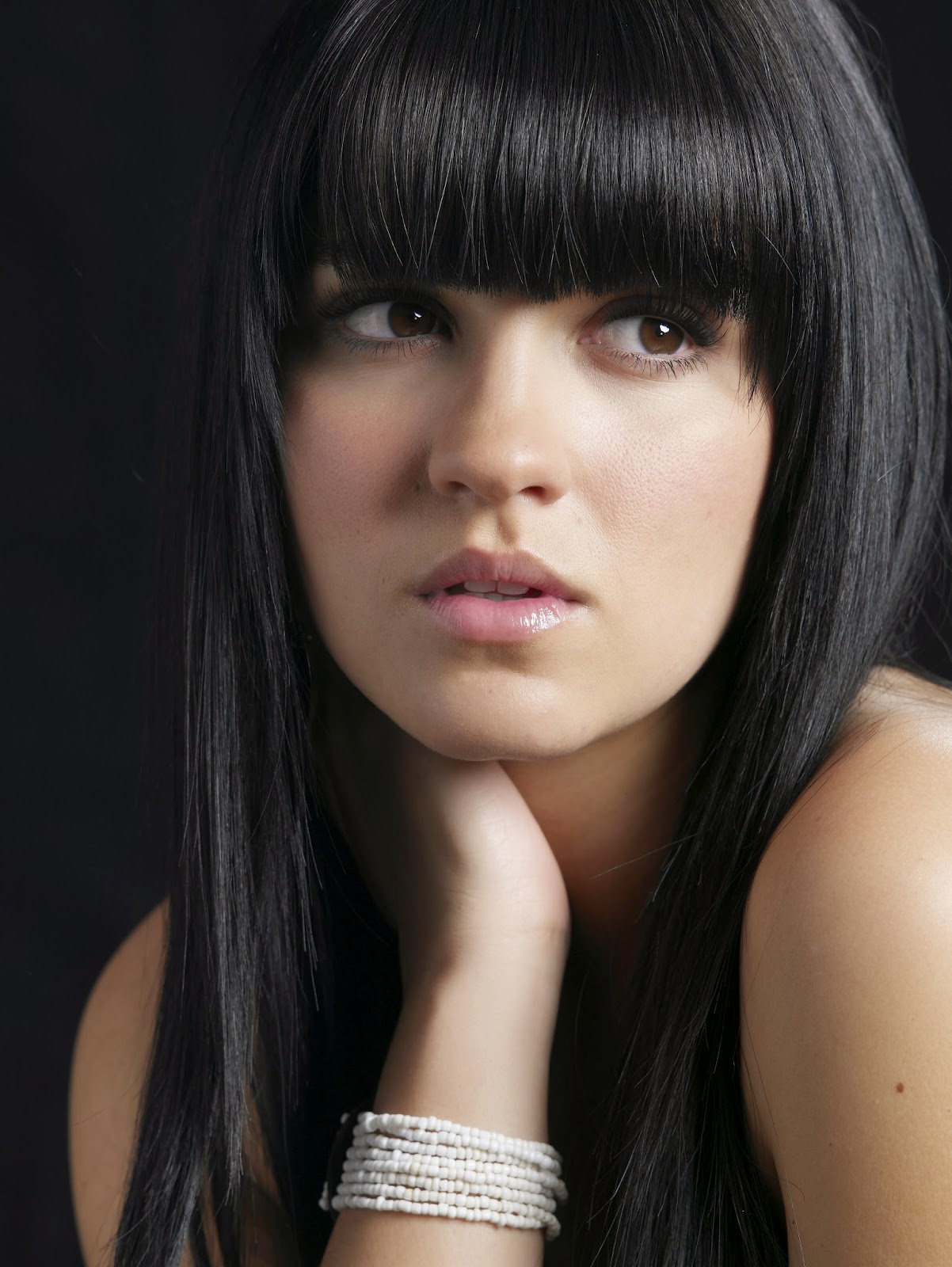 Pop Fofocas das Celebridades: Ex-RBD Maite Perroni lança lyric video de ...