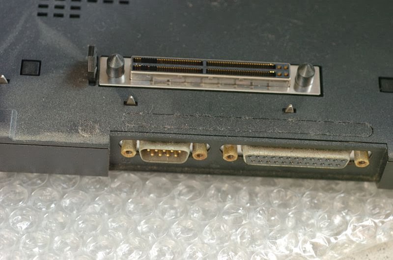 電算機孝行: ThinkPad i Series 1620 を入手しました。