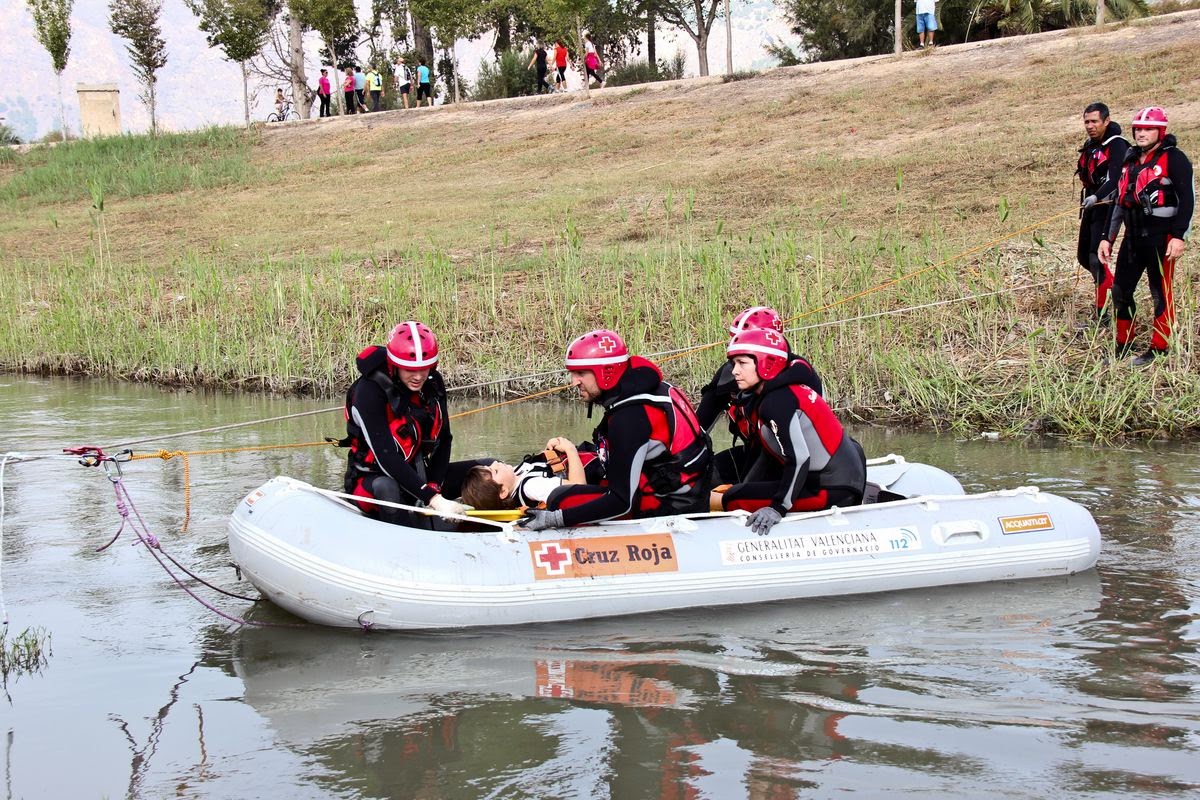 LANCHA DE SALVAMENTO MARÍTIMO TABARCA & E.L.E. Búsqueda y Salvamento en ...