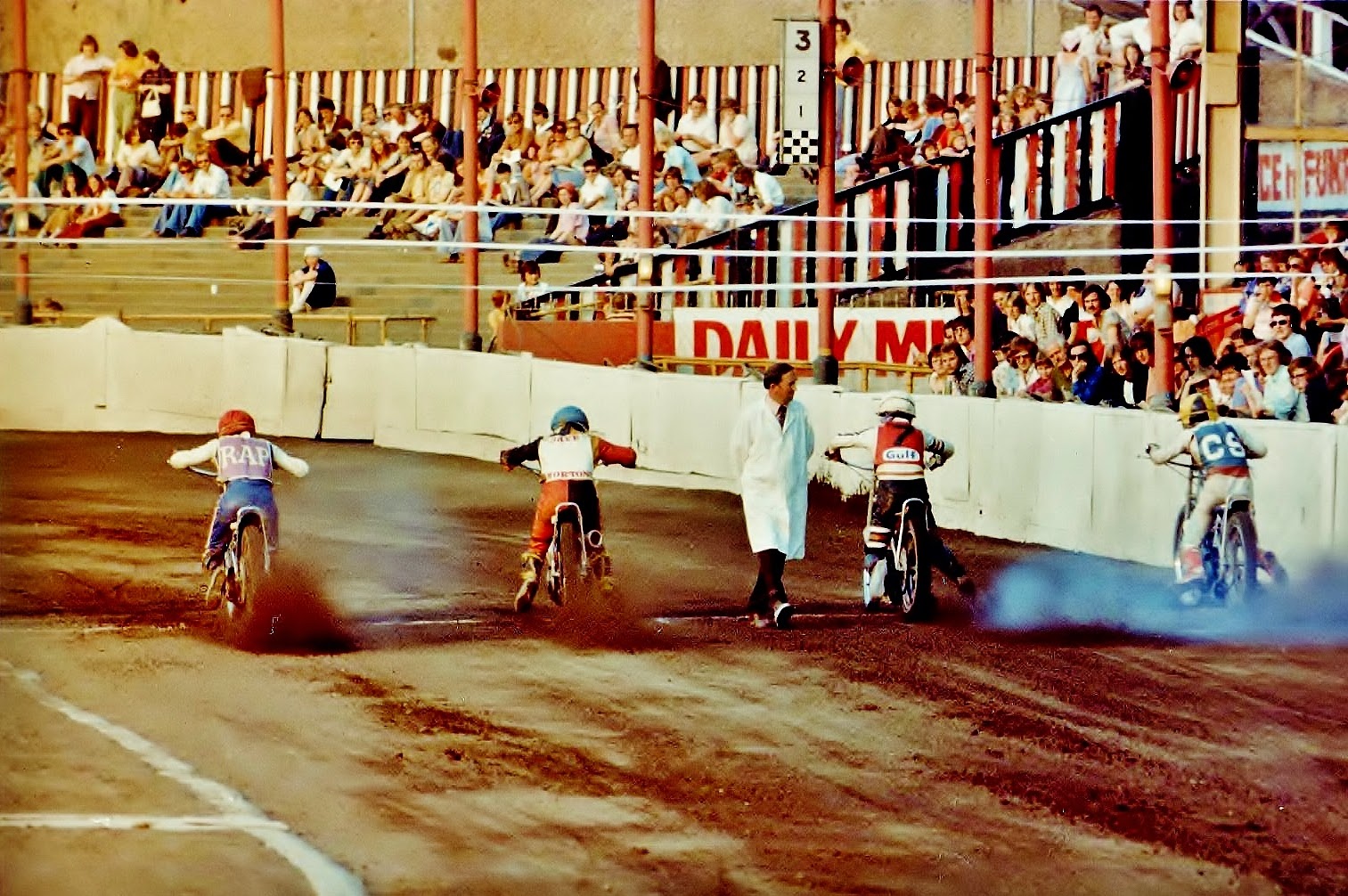 Ferraris and Other Things: Speedway: Grand Prix Qualifying Round (3 ...