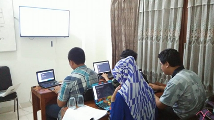 KURSUS PEMROGRAMAN WEB DI LAMONGAN & GRESIK ~ Logic Indo Solution
