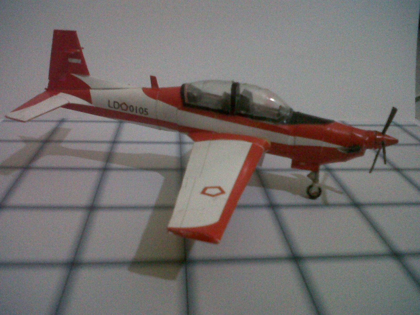 KT-1B Wong Bee Jupiter Aerobatic Team Papercraft