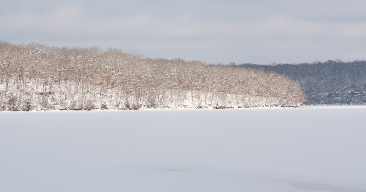 Summerset Boat Lifts: Prevent Ice Damage to Your Dock and Lift This Winter