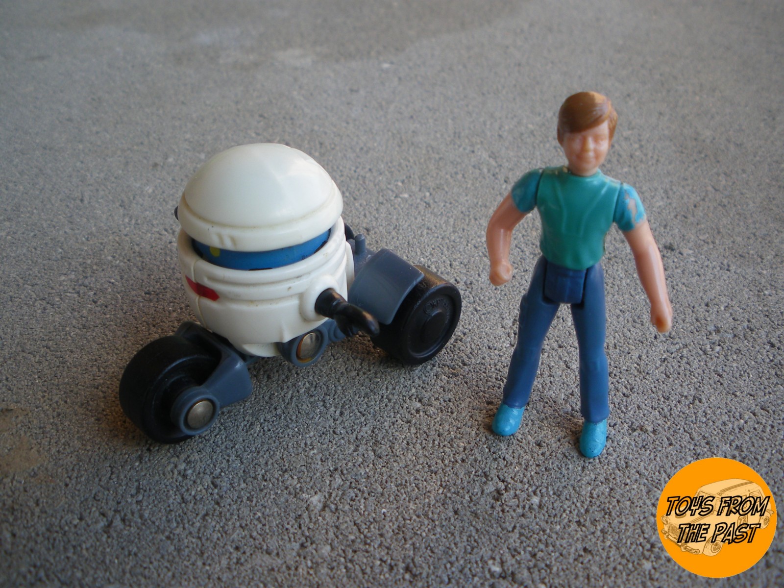 Toys from the Past: #156 M.A.S.K. - T-BOB with SCOTT TRAKKER (1985)