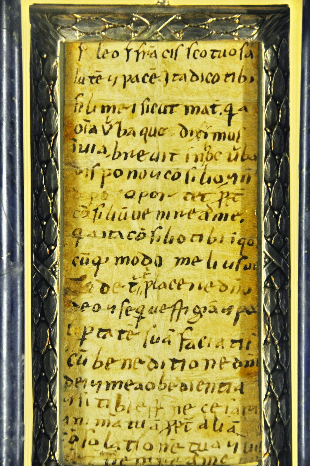 L'oceano dell'esistenza: San Francesco e la lettera autografa a Frate Leone