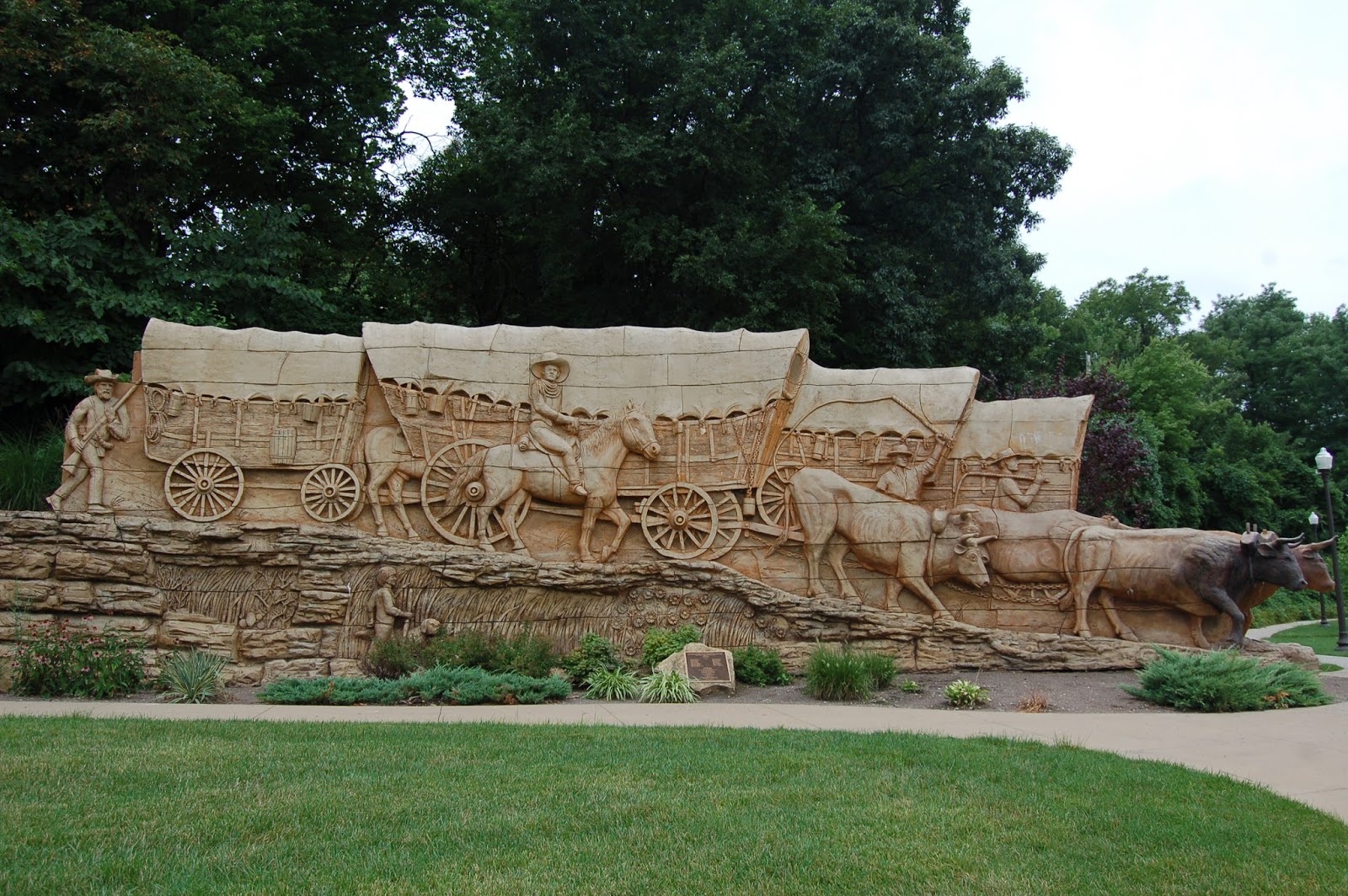 Talking Box Genealogy: Around the Town Thursday: Pioneer Crossing Park