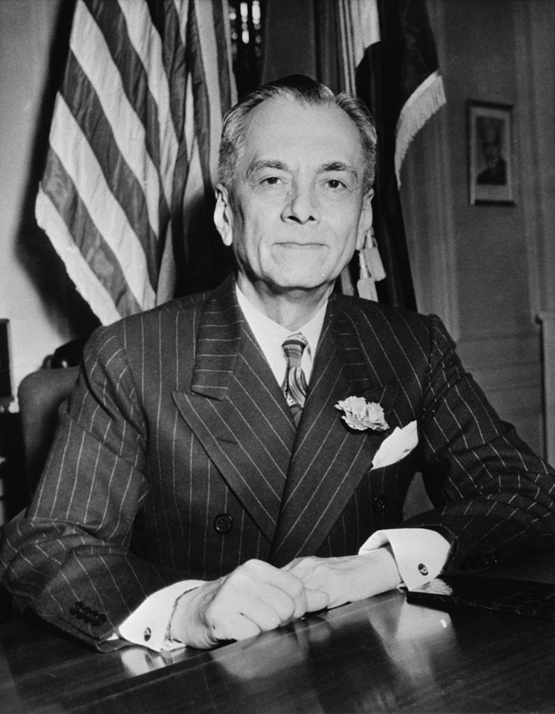 Crisis and Achievement: Manuel Quezon