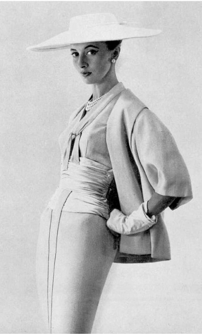 Living In Fifties Fashion: The Mysterious Marie-Thérèse