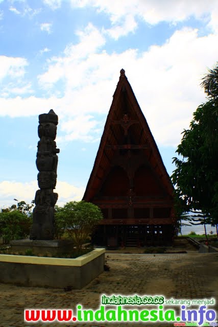 Indahnya Indonesia: Sopo Dan Ruma Batak : Kekayaan Arsitektural Bangso ...