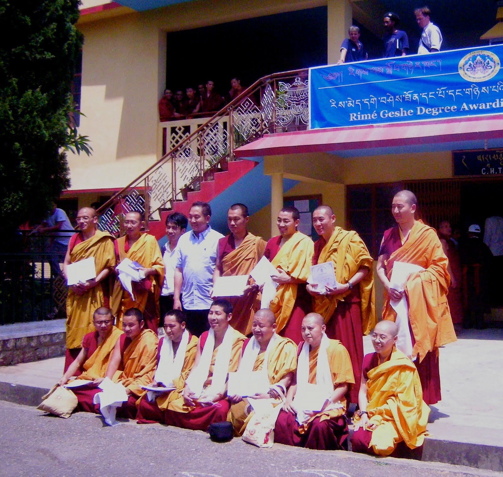 Institute for Buddhist Dialectical Studies: English classes in Tibetan ...