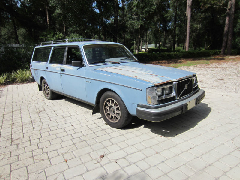 5k: Lincoln Power: 1981 Volvo 240 DL V8 Swap - DailyTurismo