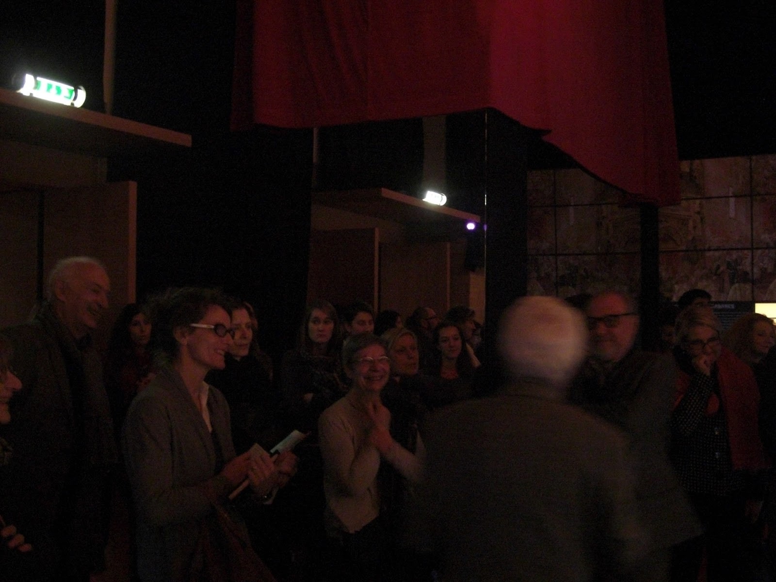 Daniel Ogier le décorateur: COSTUMER LE POUVOIR opéra et cinéma