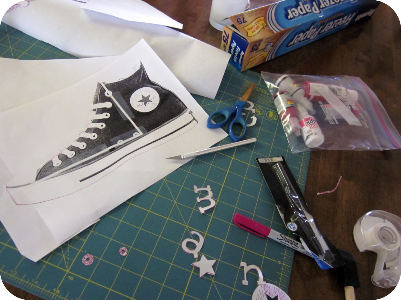 TristinandCompany: A Shirt for a Con Man