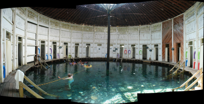 Horse Country Chic: The Jefferson Pools