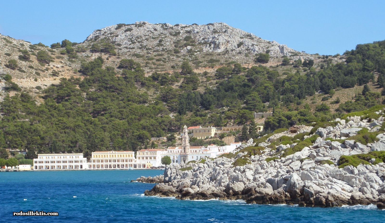 ΡΟΔΟΣυλλέκτης: Ιερά Μονή ΠΑΝΟΡΜΙΤΗ ΣΥΜΗΣ