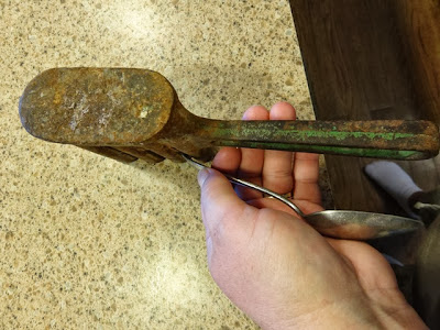 Iowa Farmerz Wife: How To Make Cabinet Handles From Silverware