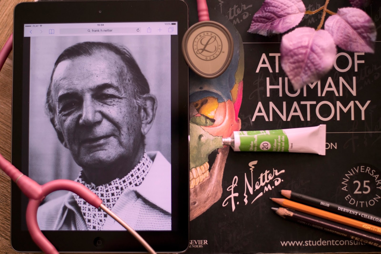 WHEN MEDICINE MEETS ART