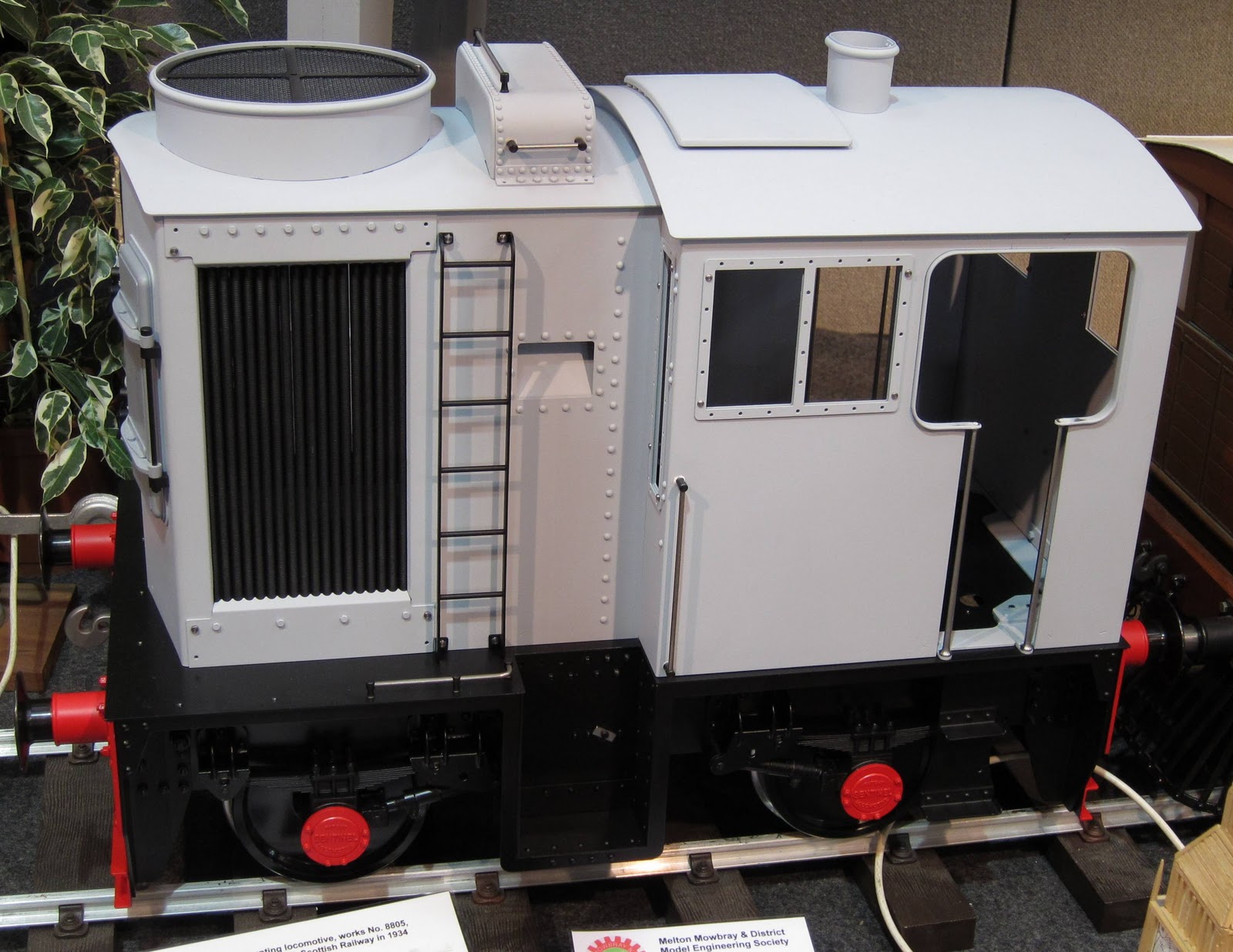 Sentinel Steam Loco 7109: Sentinel 8805 Update (1)