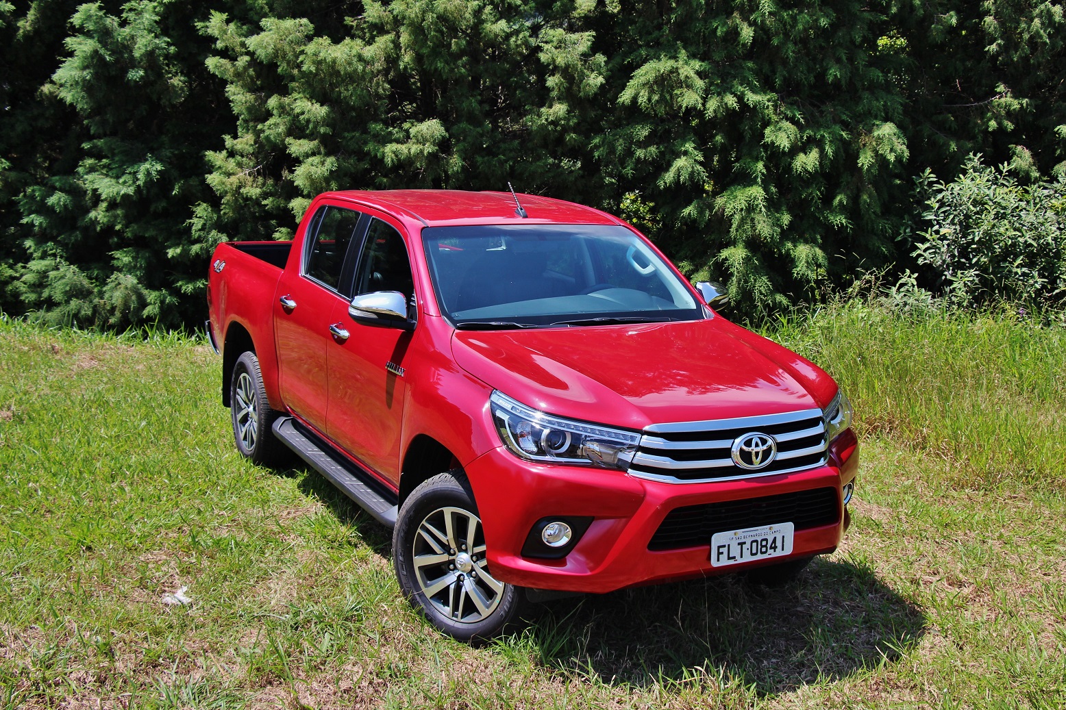 RACIONAUTO: TOYOTA HILUX SRX X CHEVROLET S10 HIGH COUNTRY