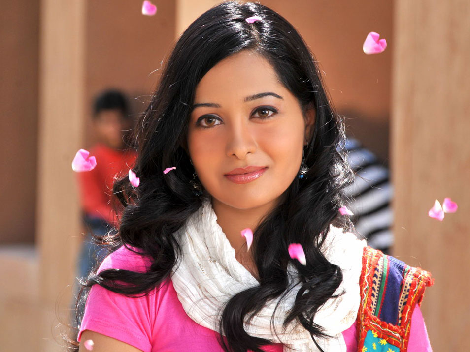 Beautiful Preetika Rao Stills - Hot PHOTOSHOOT Bollywood, Hollywood ...