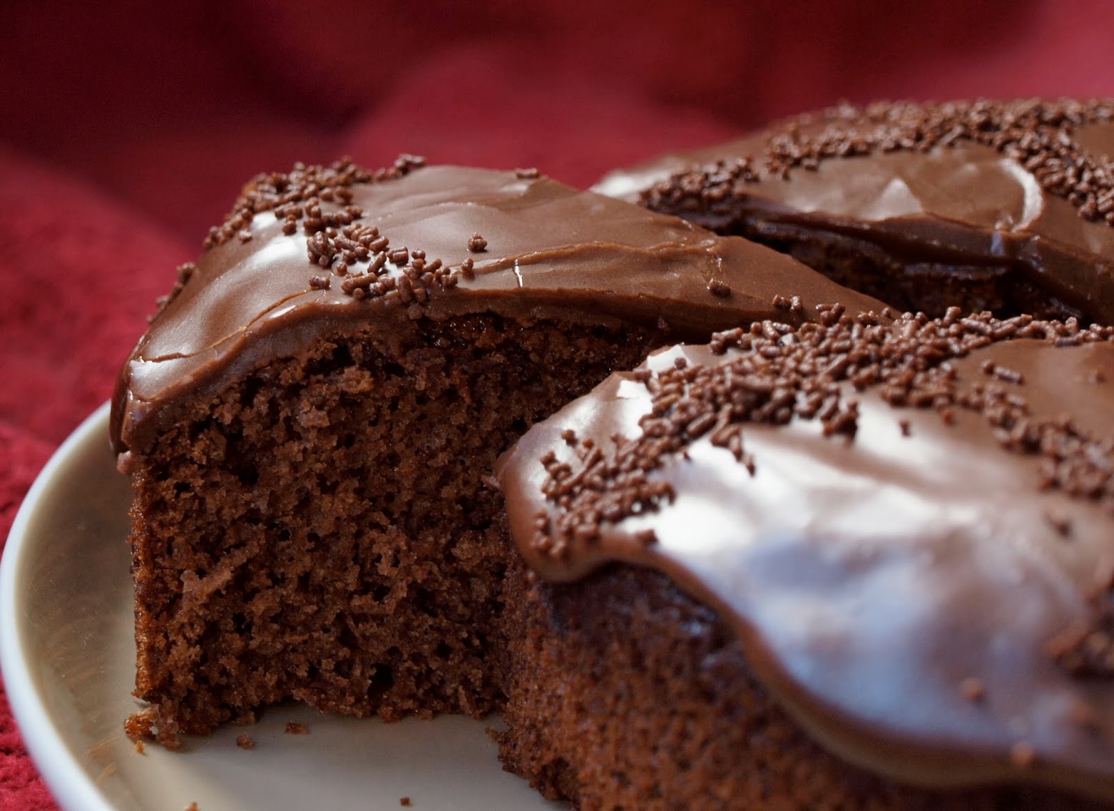 queque húmedo de chocolate bañado en chocolate: Bendito queque húmedo ...