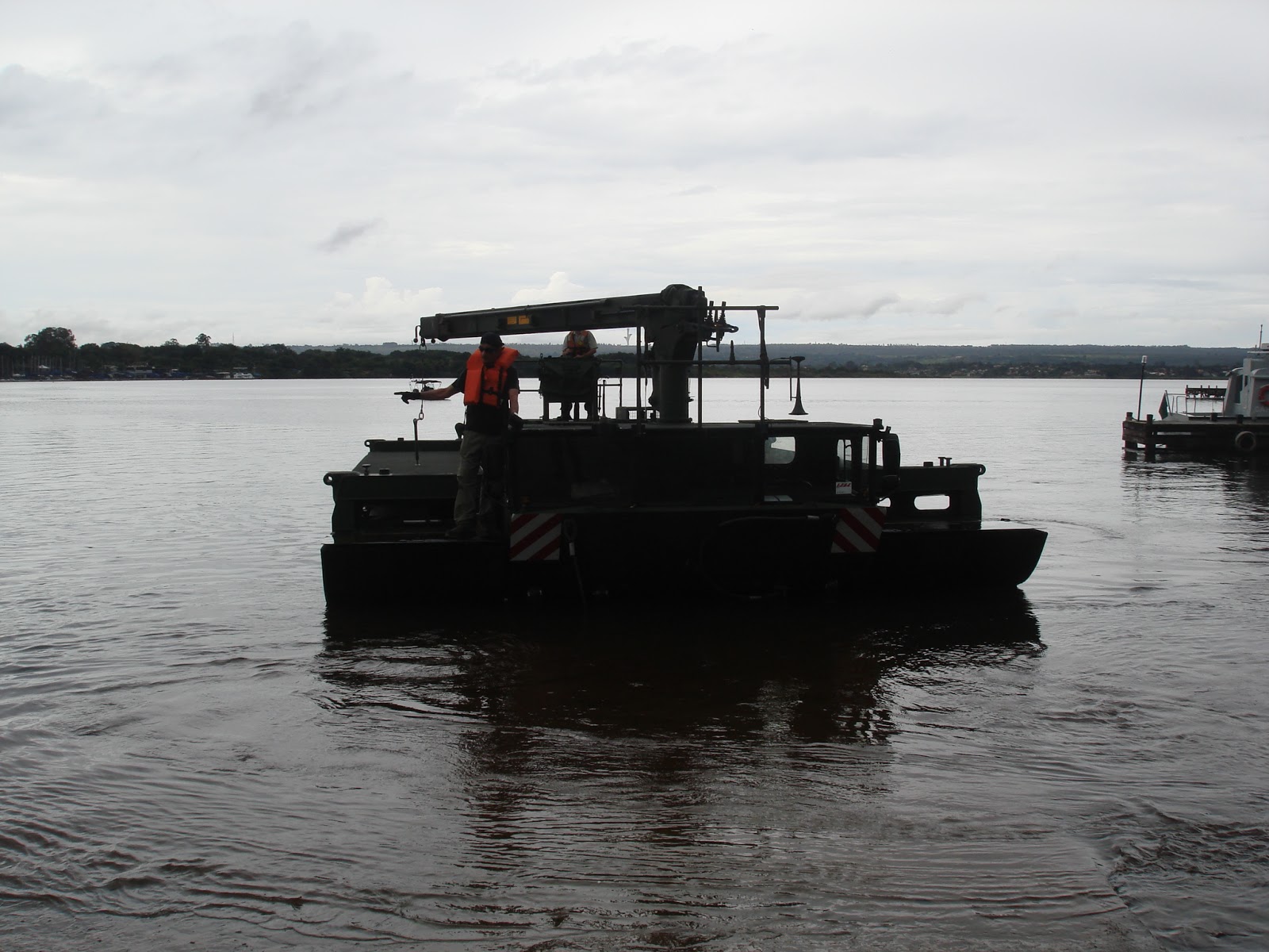 MILITARY BRIDGE OPERATIONS: General Dynamics M3 Amphibious Bridging and ...