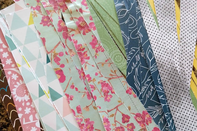 How To Make Paper Beads - Sunshine and Munchkins