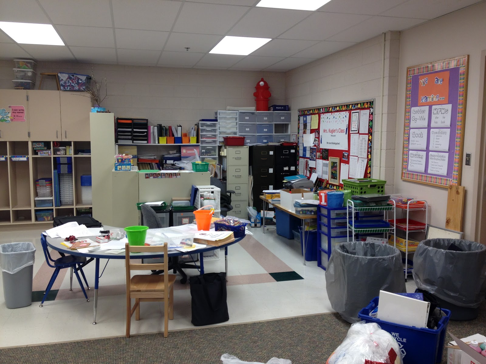 abc123kindergarten: Clutter Free Classroom Step 3 - Purge