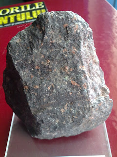 amator de mineralogie: Riolit