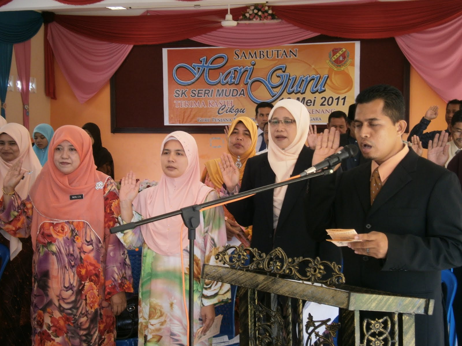 LAVENDER blog's: SAMBUTAN HARI GURU SEKOLAH KEBANGSAAN SERI MUDA