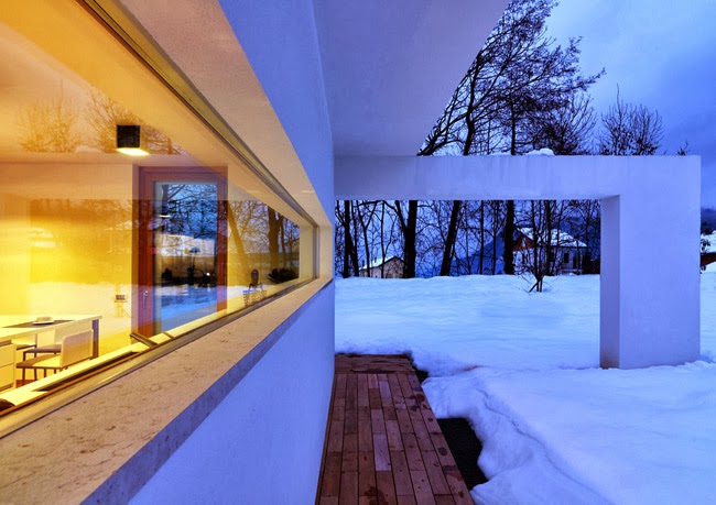 Casas Minimalistas y Modernas: Casa Horizontal y Minimalista en Italia