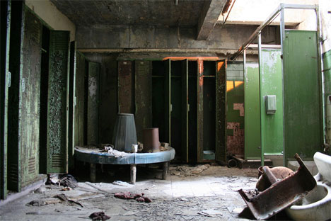 Predictable History, Unpredictable Past: The Destruction of Detroit ...