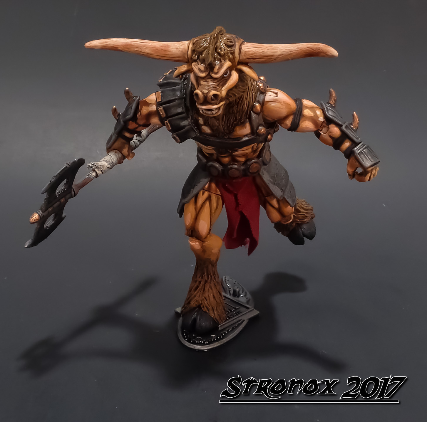 Stronox Custom Figures: High Fantasy: Minotaur