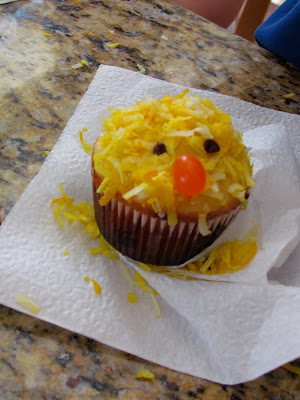 How to Dye Coconut ( Making Colored Coconut)