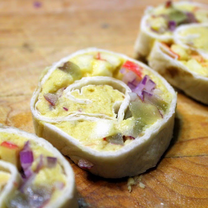 52 Ways to Cook: HUMMUS Pinwheels - BBQ/Garlic Apple, Grape and Onion ...