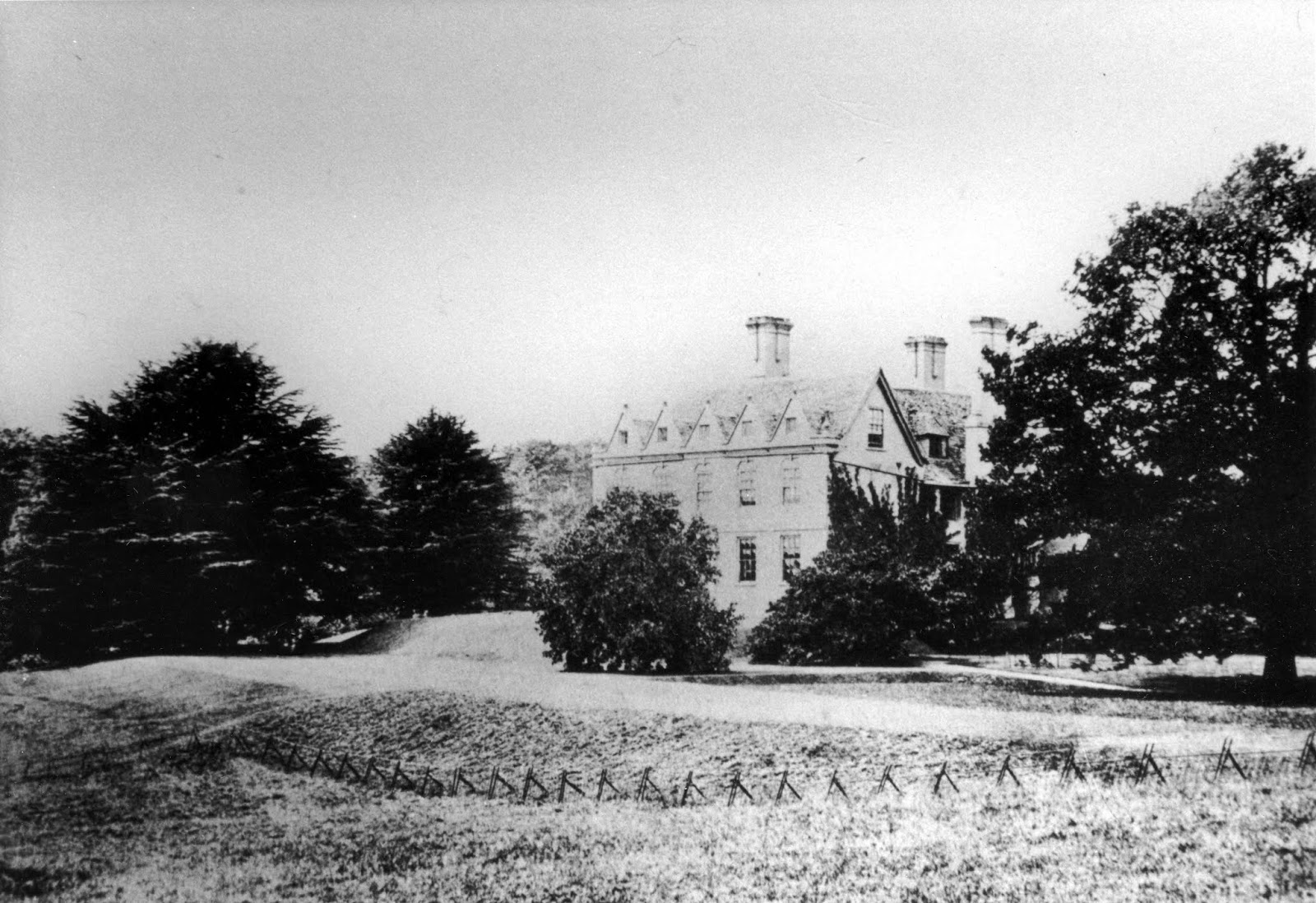 Landed families of Britain and Ireland: (340) Baker (later Meath Baker ...