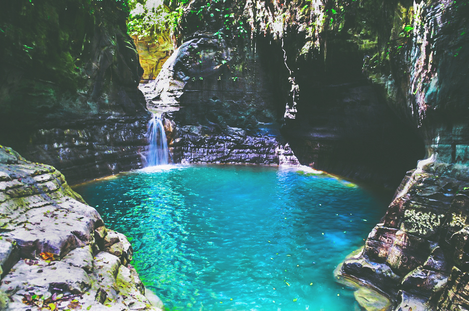 Tropical Beauty of Waimarang Waterfall as an Awesome Hidden Holiday ...