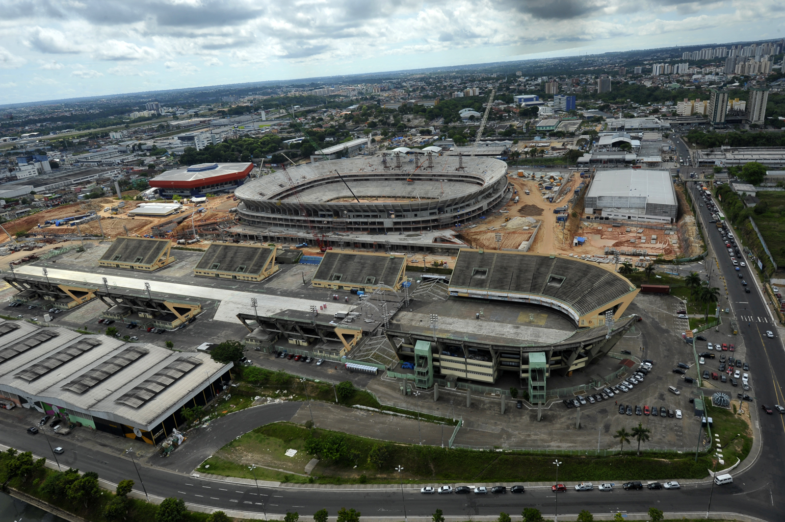 ALFREDO FERNANDES: NOVAS IMAGENS AÉREAS DA ARENA DA AMAZÔNIA